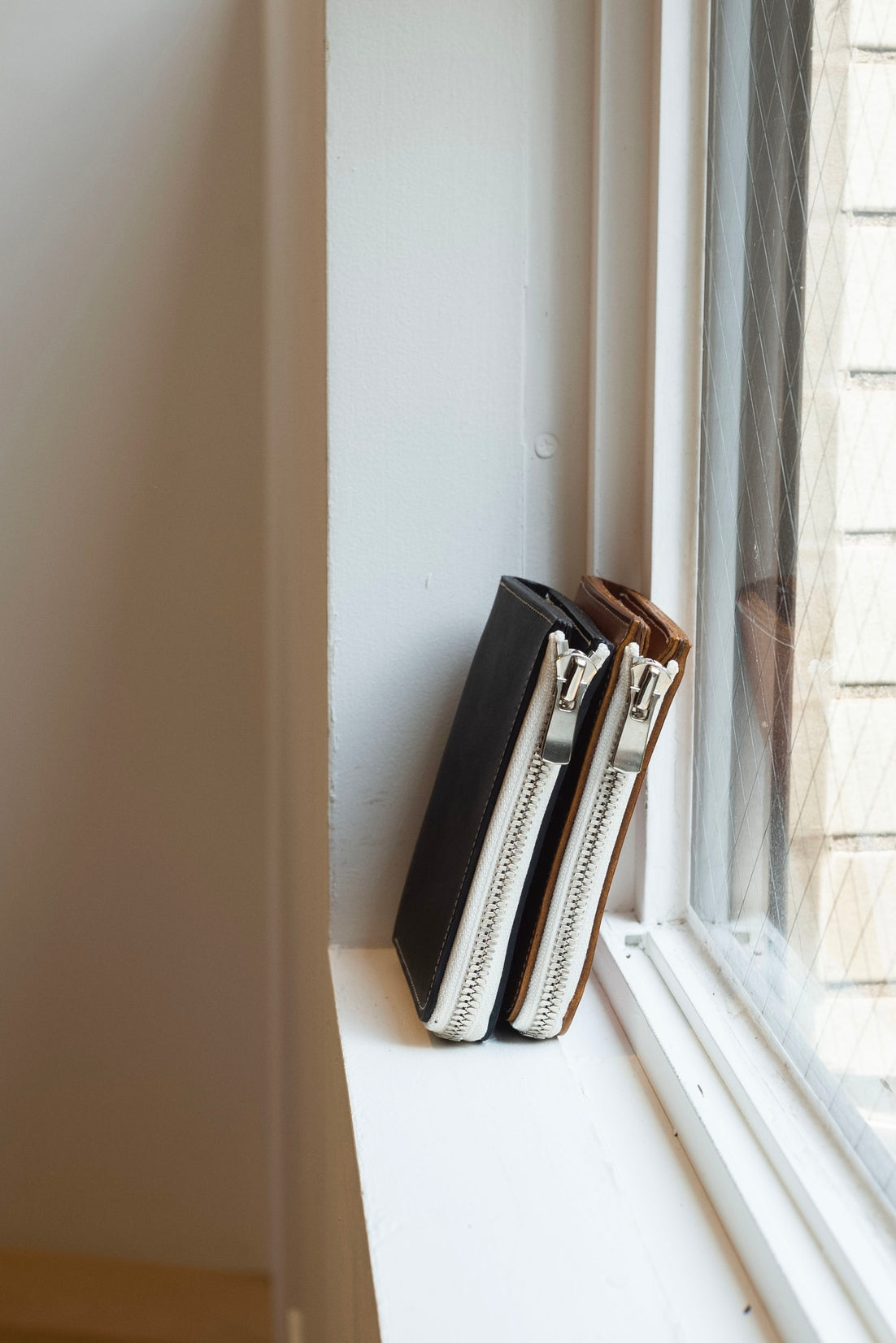 L-Shaped Wallet | cliché